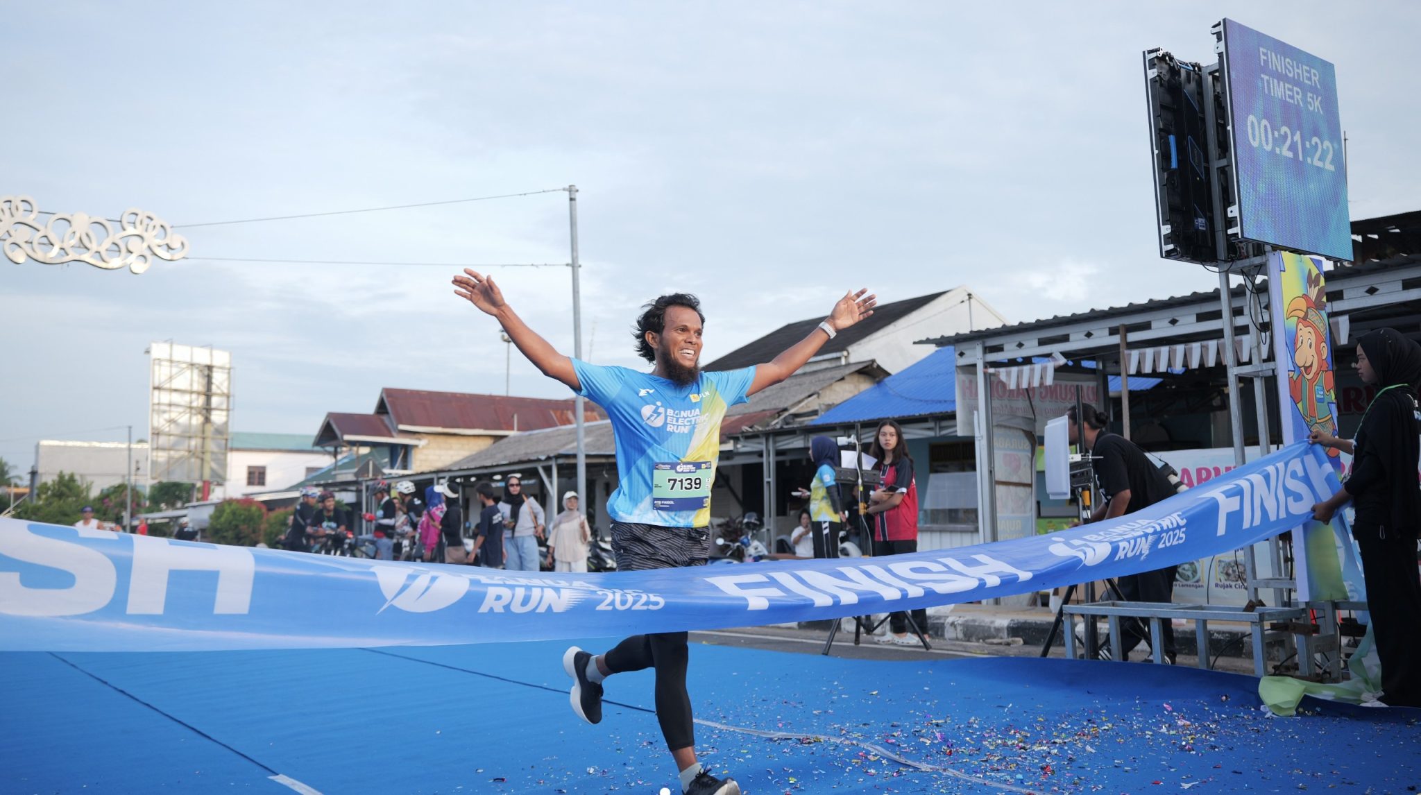 2.750 Runner Ramaikan PLN Banua Electric Run 2025, Reduksi Emisi Capai ...